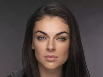 Serinda Swan 3 Wallpaper